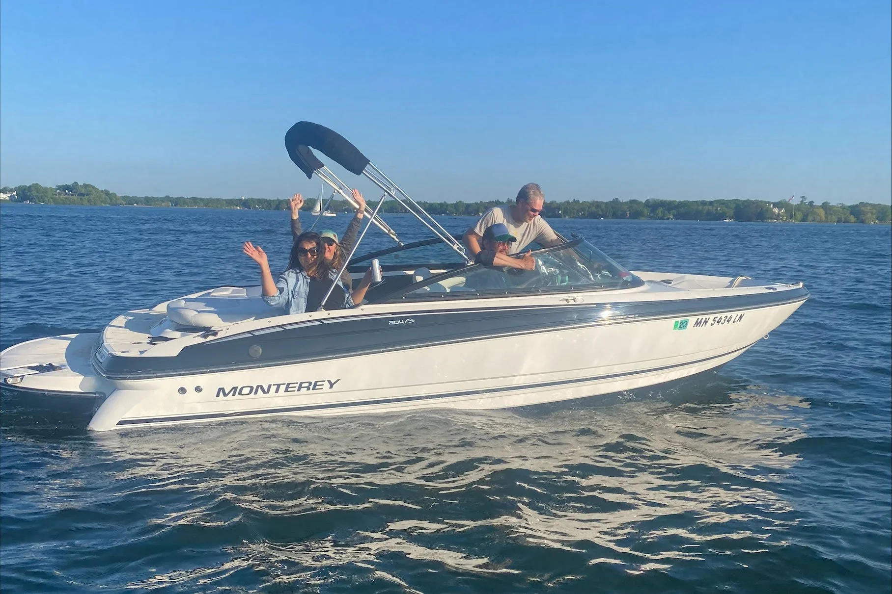 Rent a 21 foot Monterey FSX on Lake Minnetonka — Tonka Boat Rentals