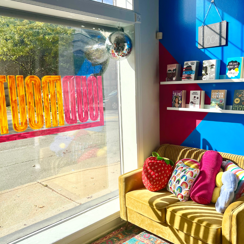 LOUDMOUTH BOOKS
