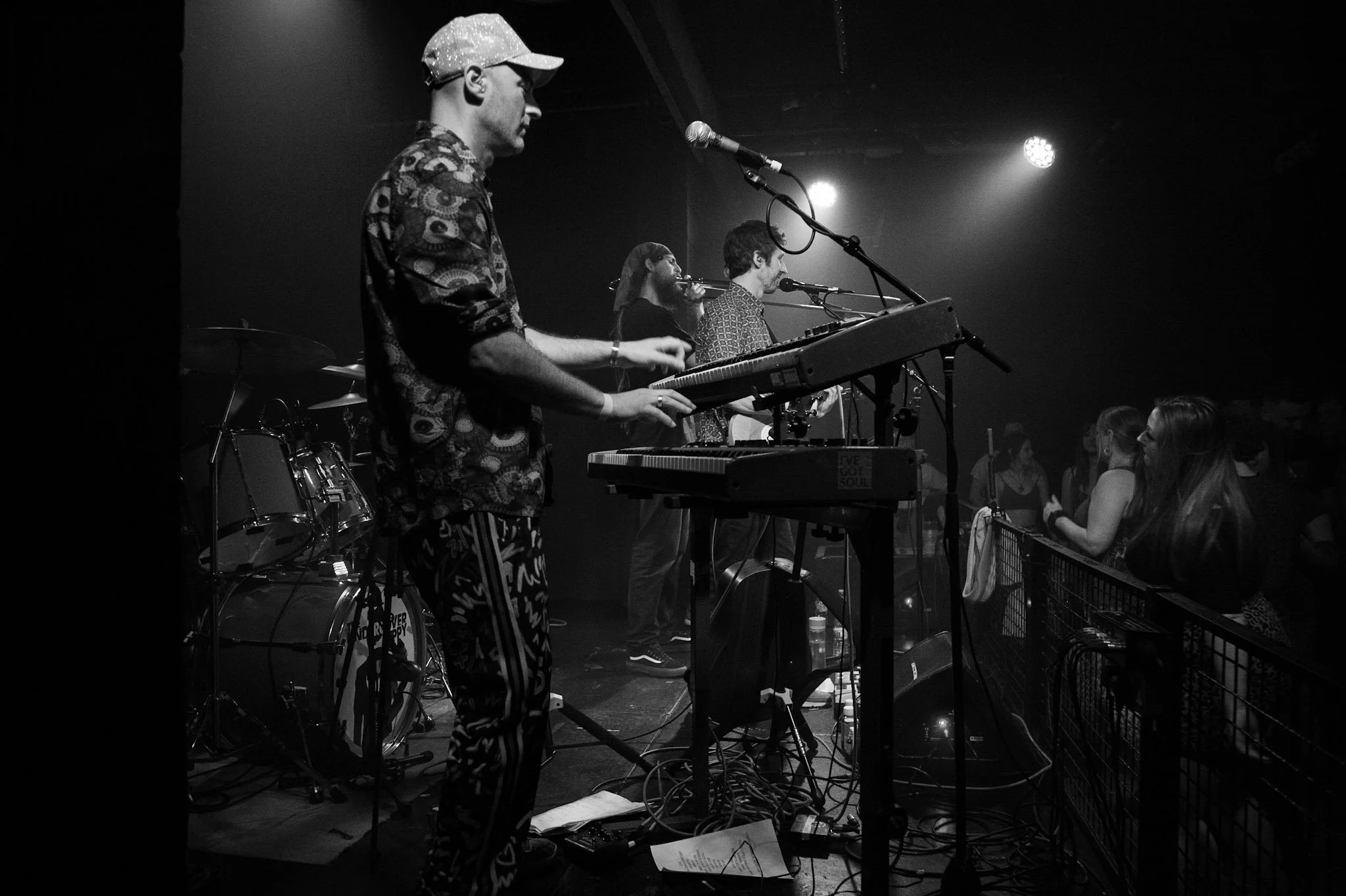 LIVE REVIEW & GALLERY: The Undercover Hippy @ The Waterfront Studio ...