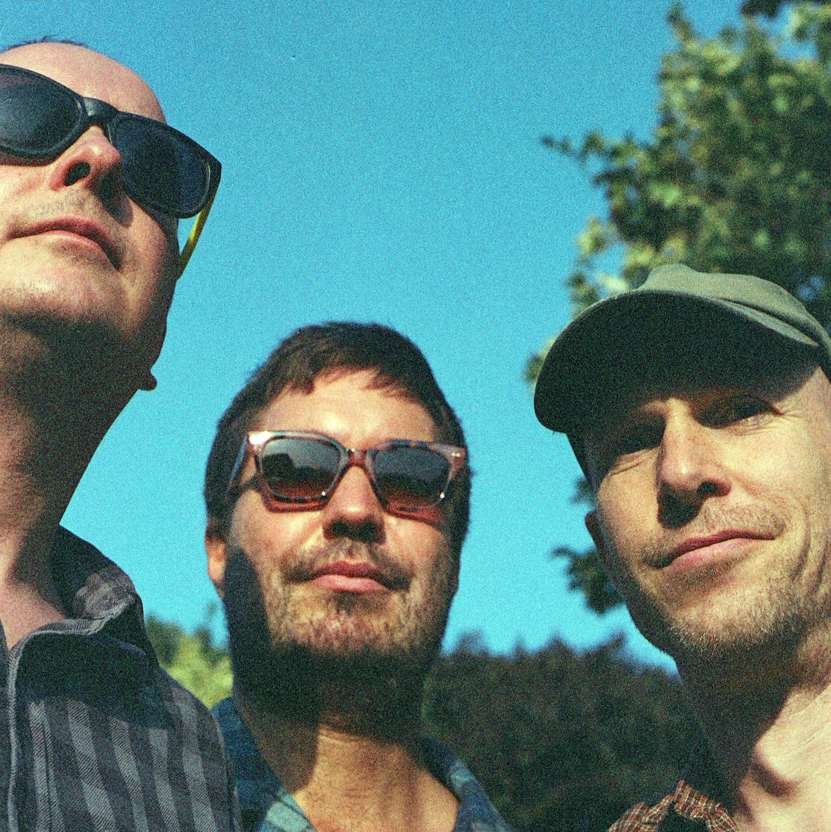 The Wave Pictures share new single "Sure and Steady" from upcoming album "Gained / Lost" out ...