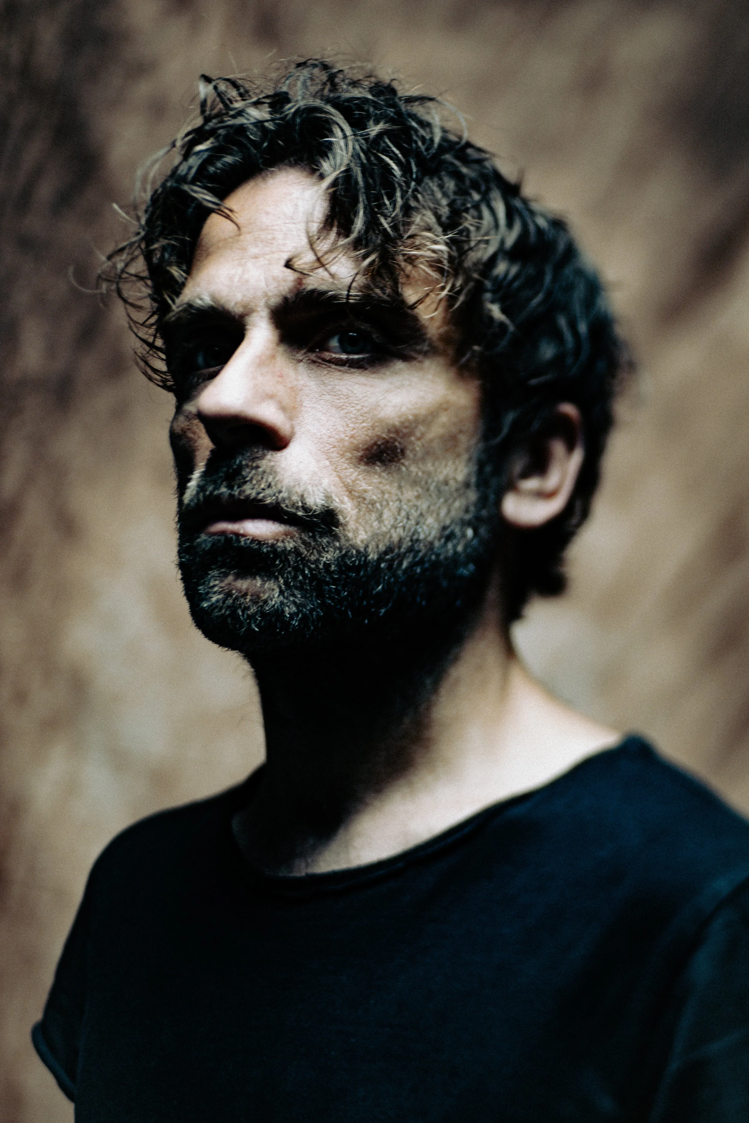 Sicilian Songwriter Fabrizio Cammarata Explores Solitude and Connection ...