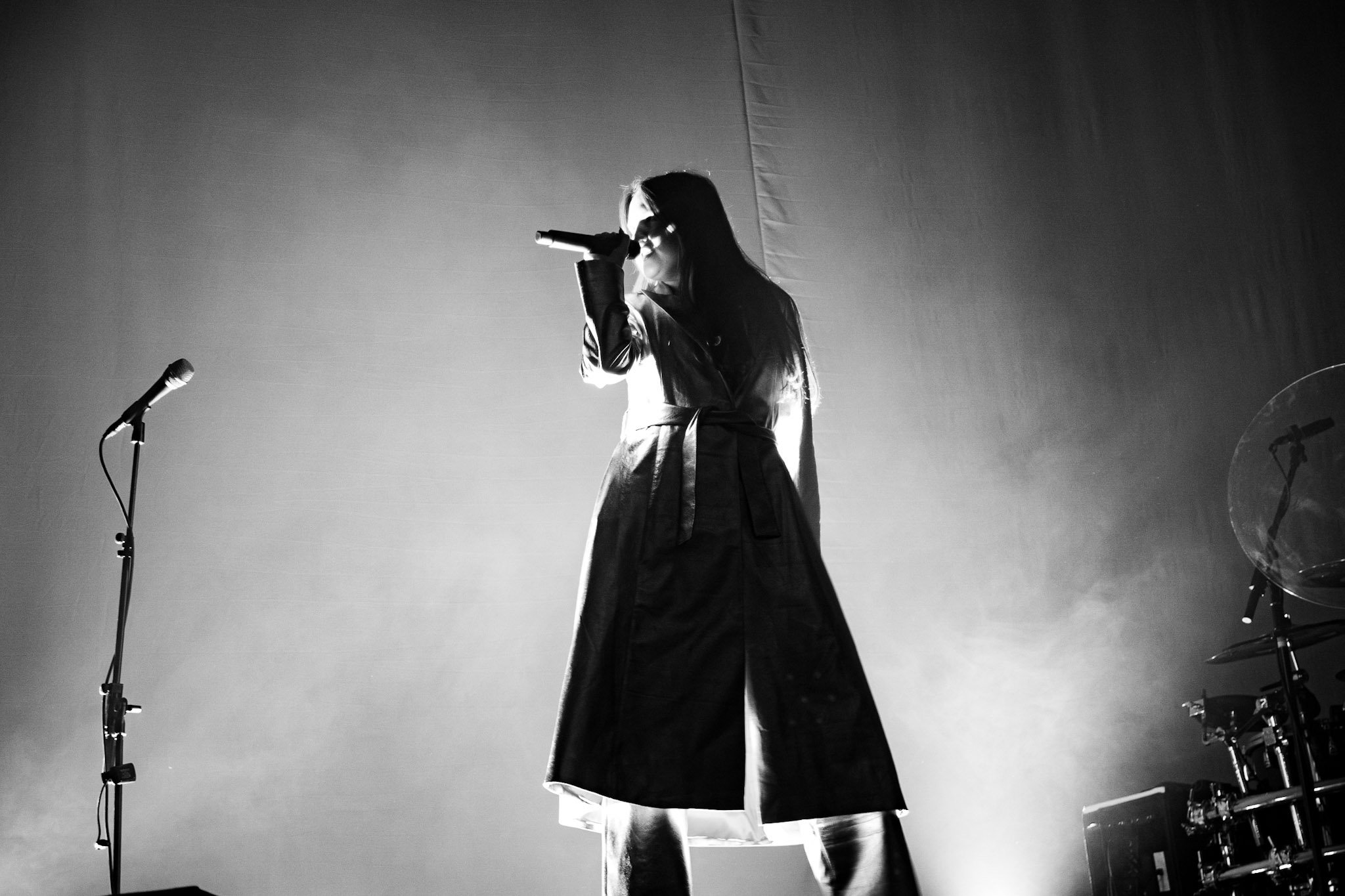 LIVE REVIEW & GALLERY: Mimi Webb I Blake Rose I Henry Moodie @ LCR UEA ...