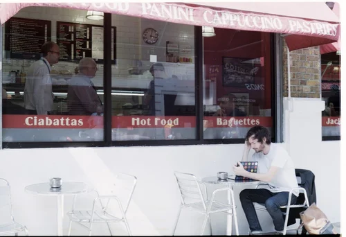 London based singer songwriter Daniel Gadd shares new single and video ...