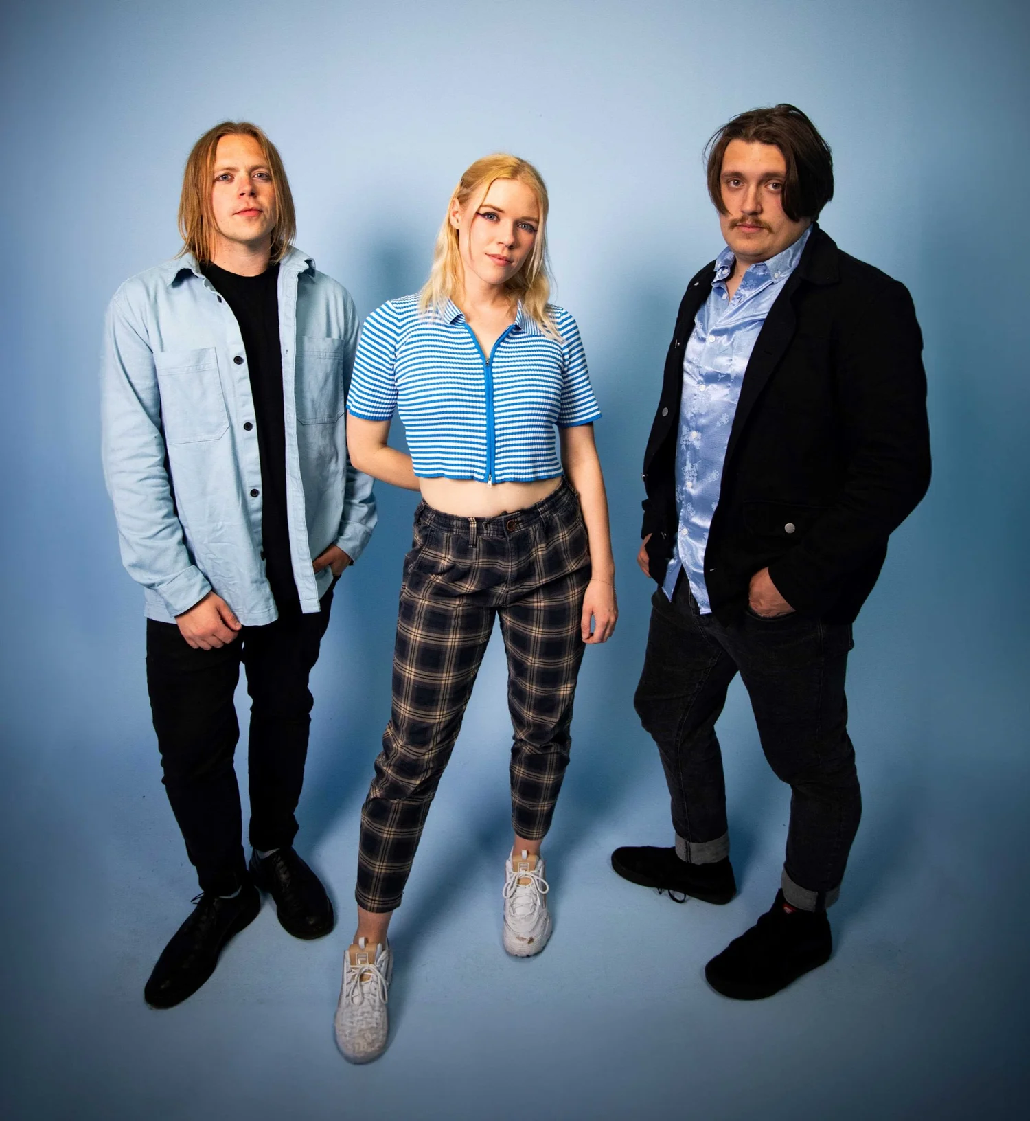 AIR DRAWN DAGGER announce new EP ´Songs To Fight The Gods To´ - Out 13/ ...