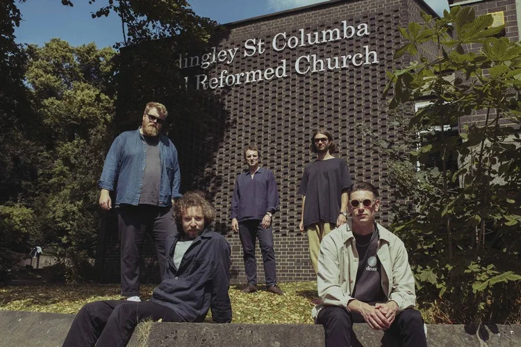 Soulful kitchen sink vignettes scroll through PRESENT NATURE’s debut ...