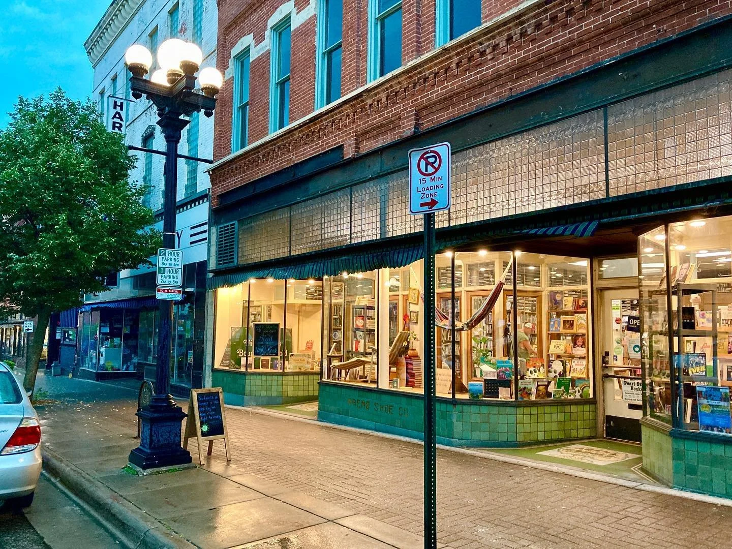 Pearl Street Books