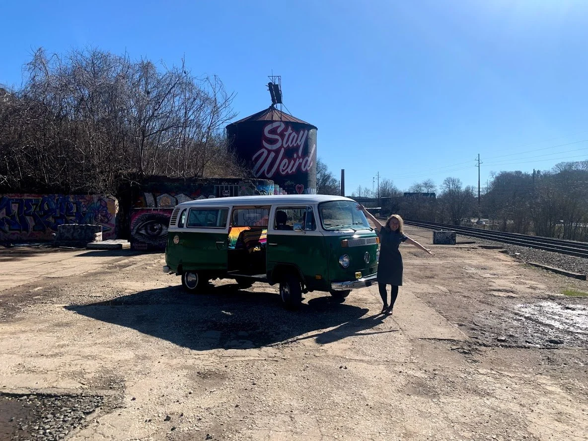 Insider's Tour — Wander Wagon Tours and Realty
