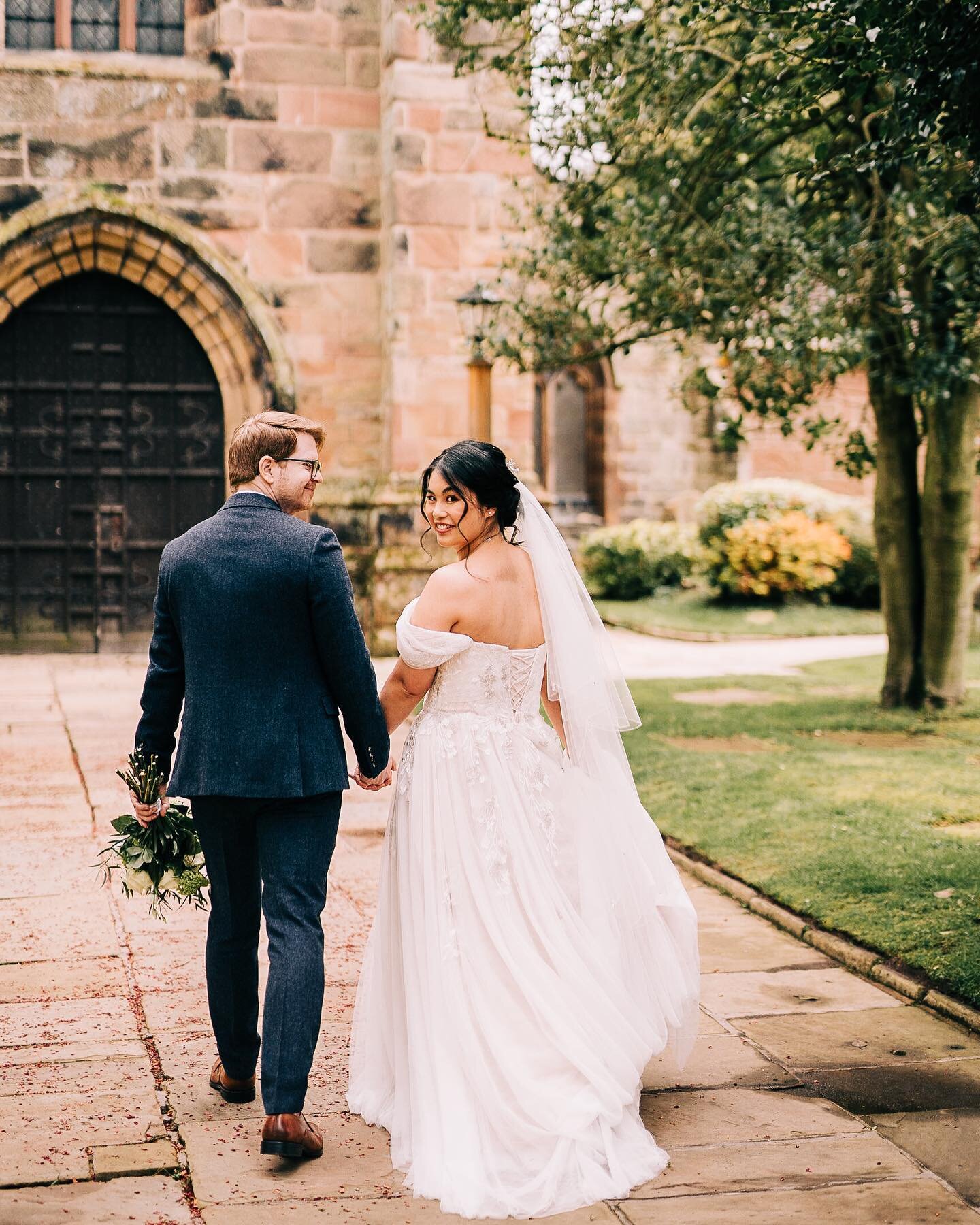Clare Robinson Photography - Natural wedding photography