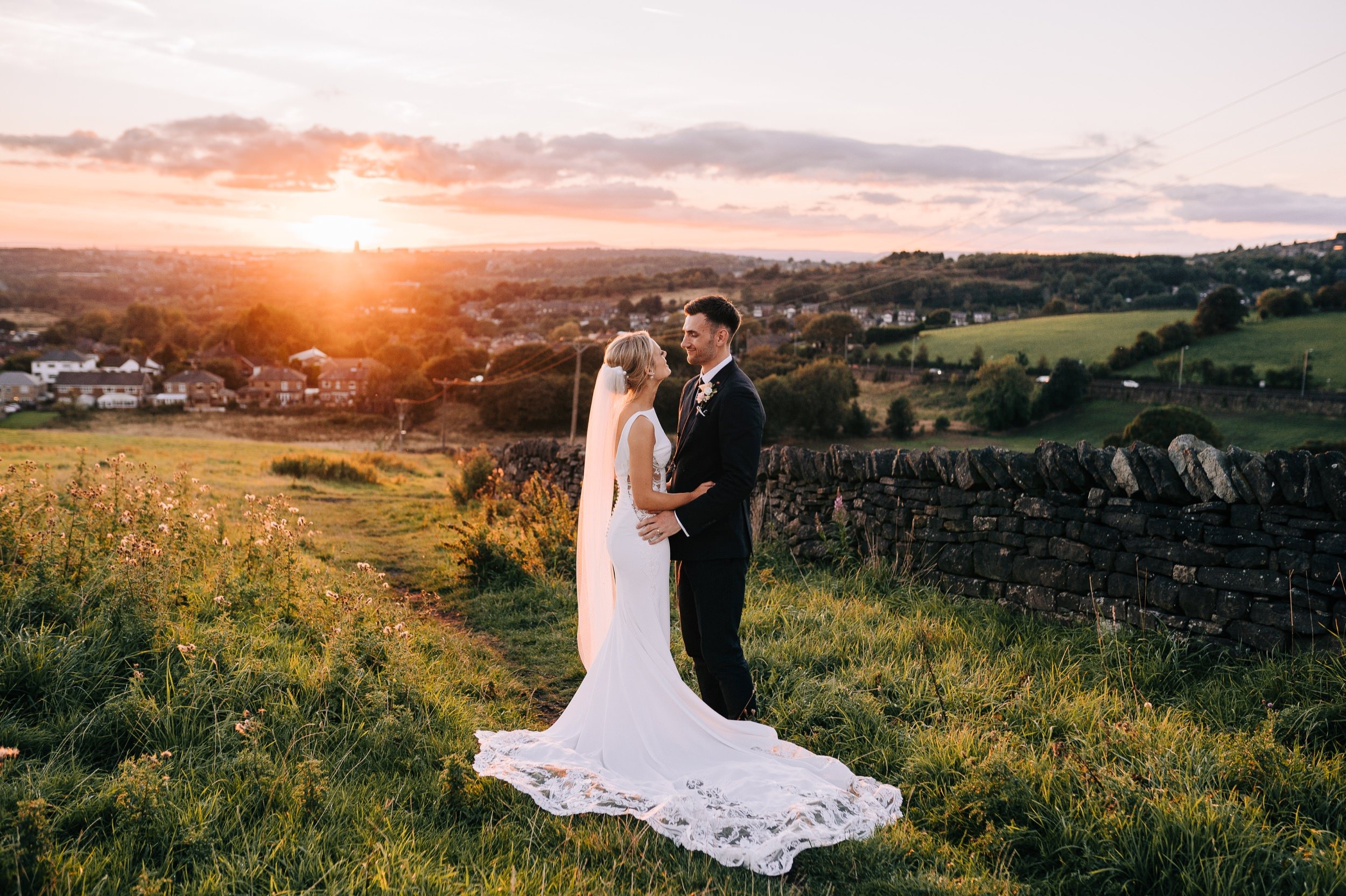 Clare Robinson Photography - Natural wedding photography
