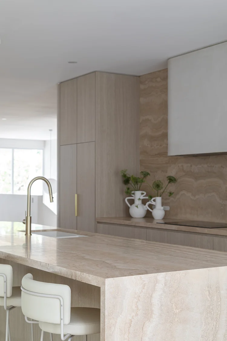 Alto Residence — North Interiors