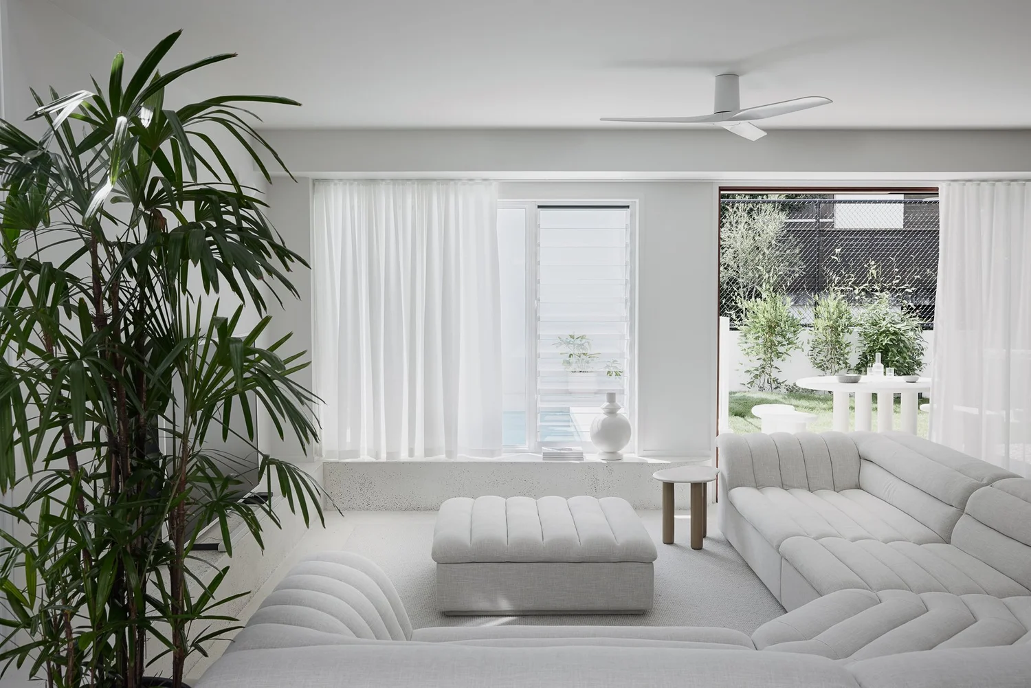 II House — North Interiors