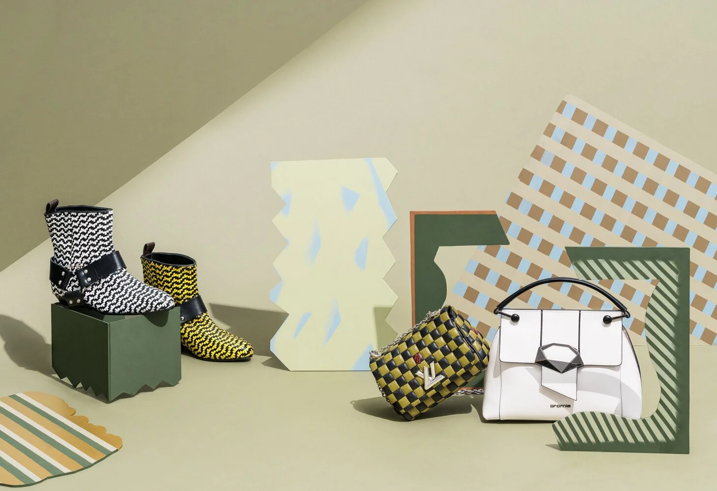 L'Officiel #30 — STUDIO FLUDD