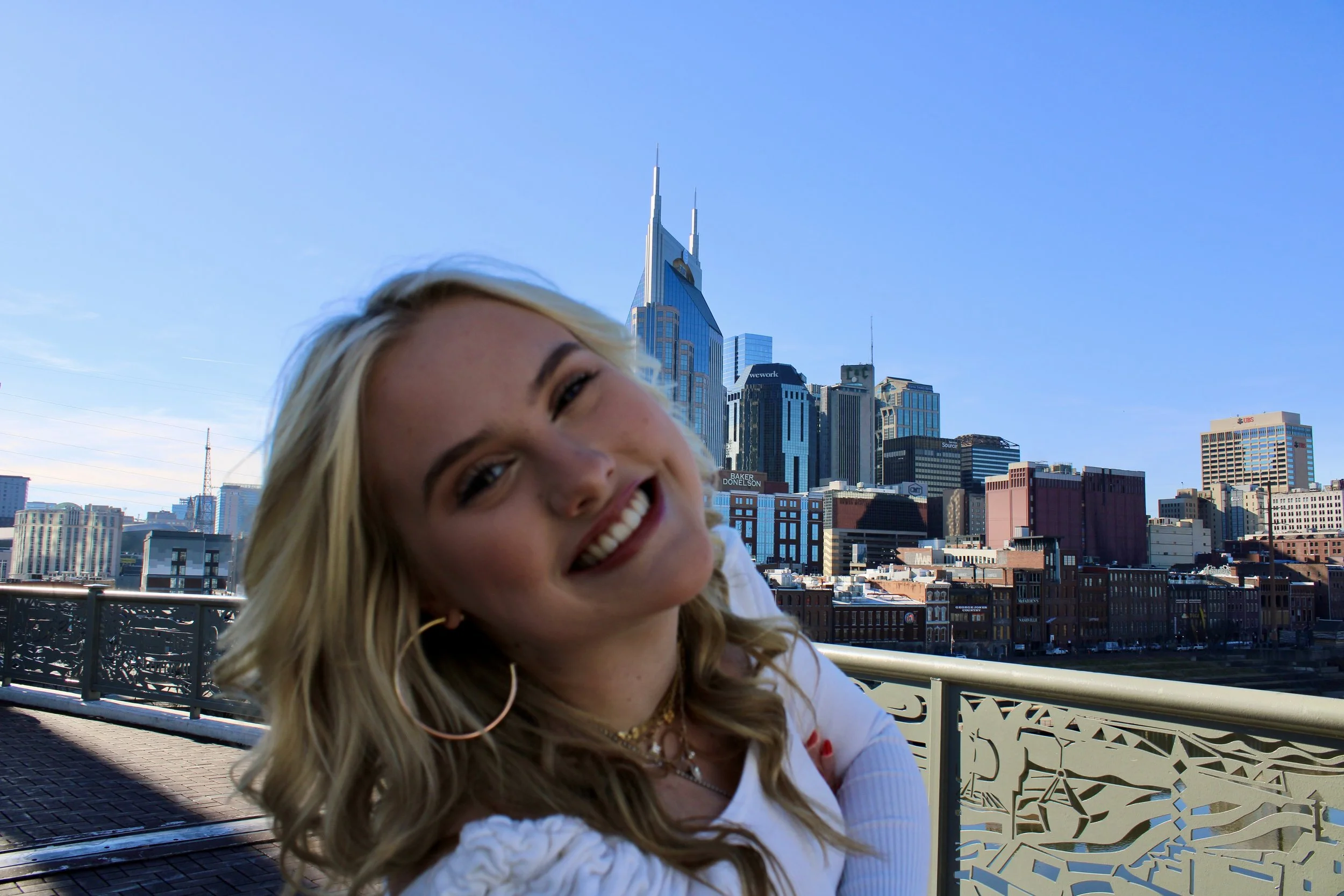 About — Hunter Meredith