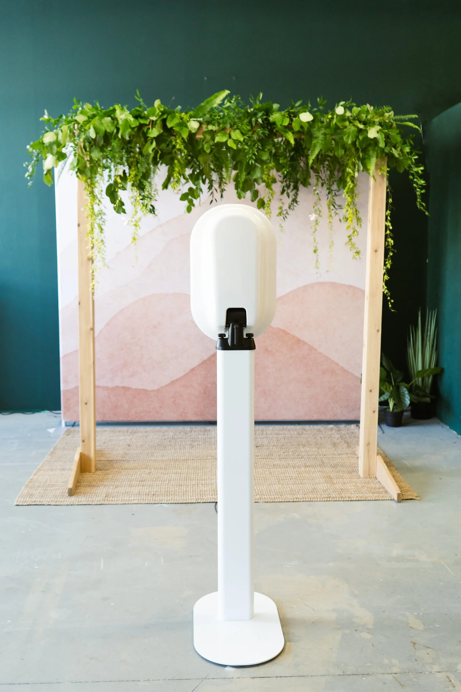 VintoBooths 360 and Photo Booths | Photo Booth Hire in Auckland, New ...