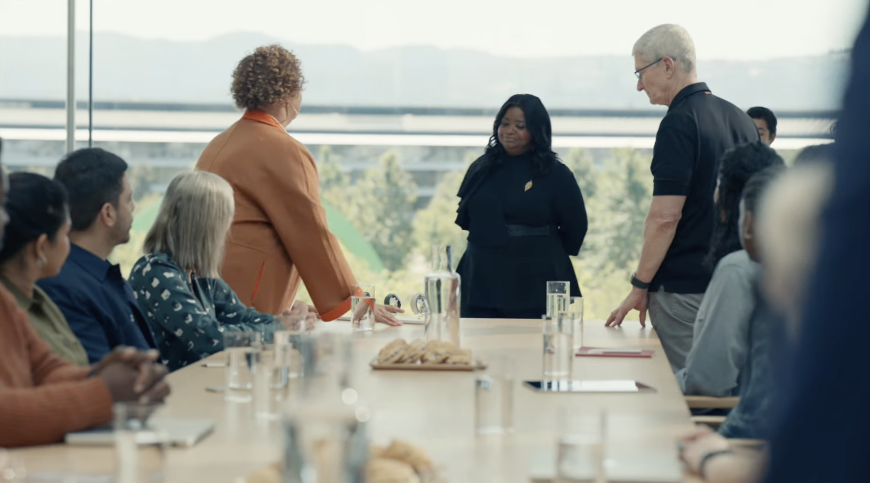 Apple s’engage en faveur de la planète et invite “mère nature” lors de ...