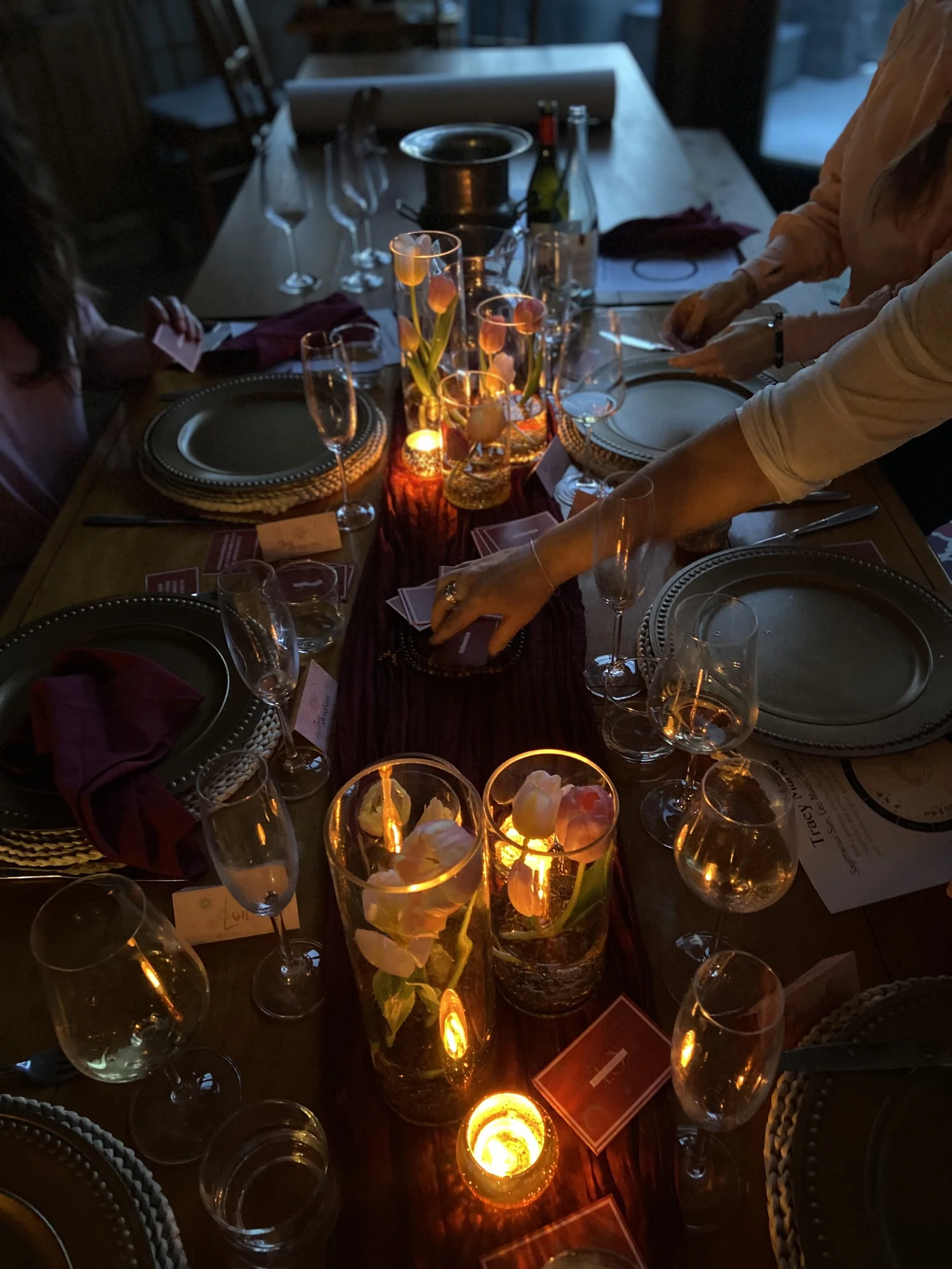 Crowded Table by design - Gathering Guidebooks, Event Design