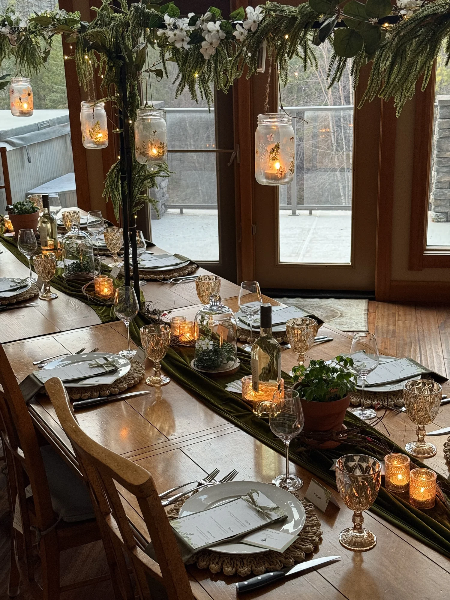 Enchanted Forest Tablescape Ideas for Magical Gatherings | Crowded ...