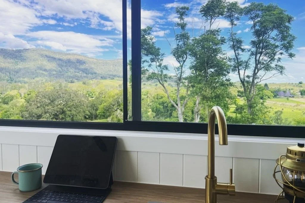 Hellyar Design + Construct