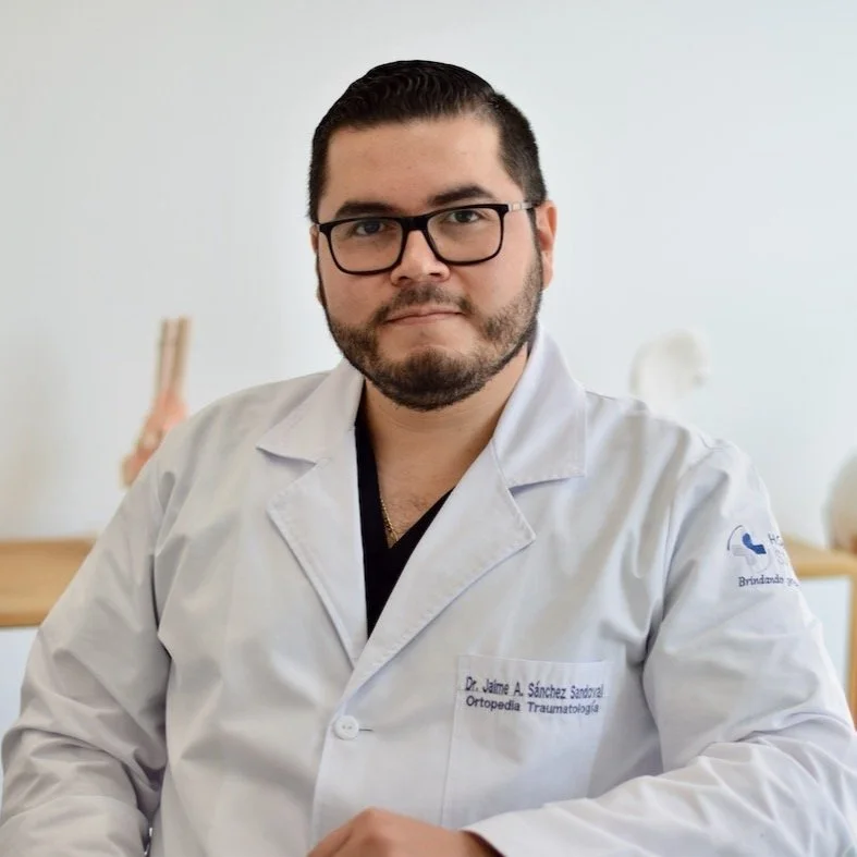 Acerca de — Top Clinic | Centro de Especialidades de Traumatología y Ortopedia CDMX