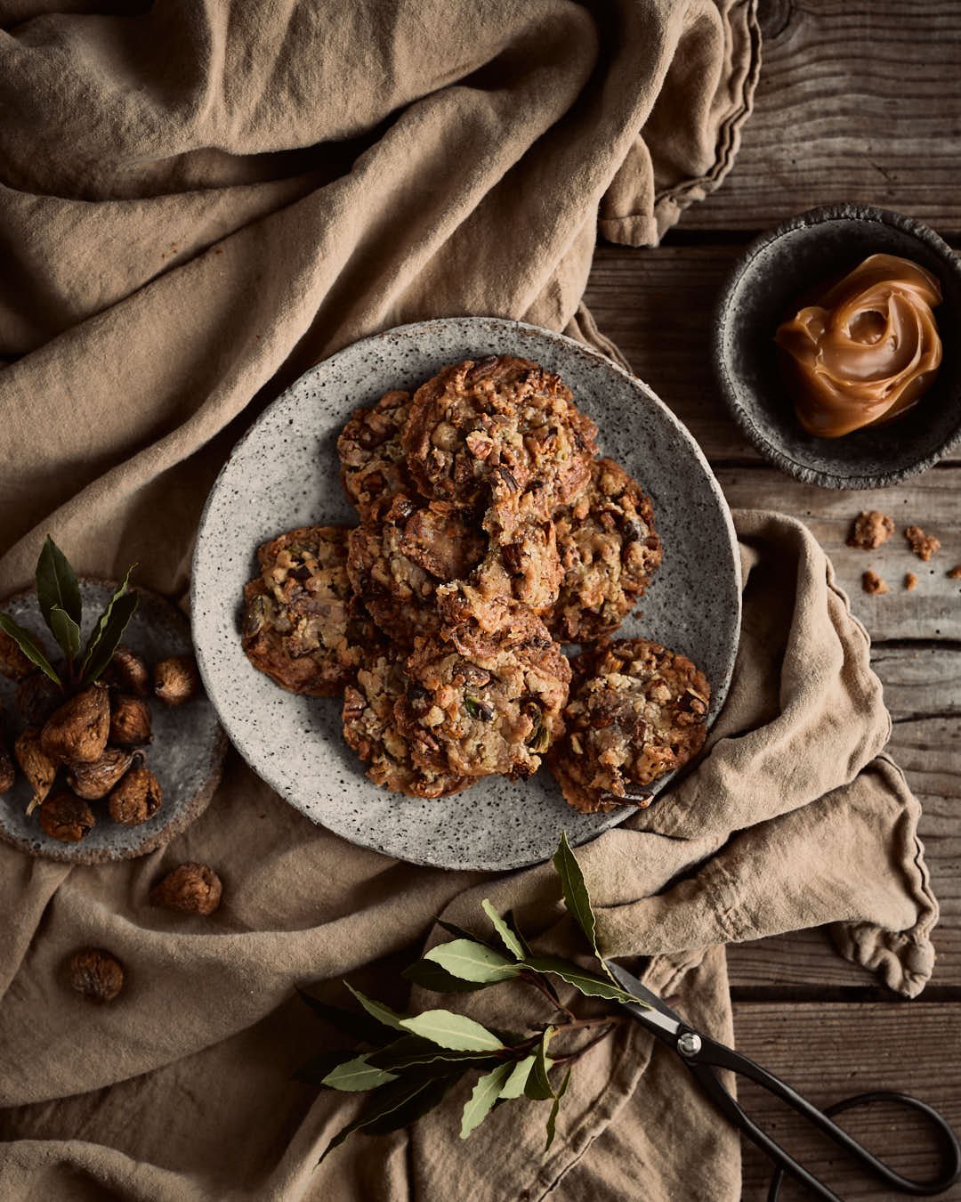 Fig & Bay Campfire Caramel Lace Biscuits — GourmetGlow