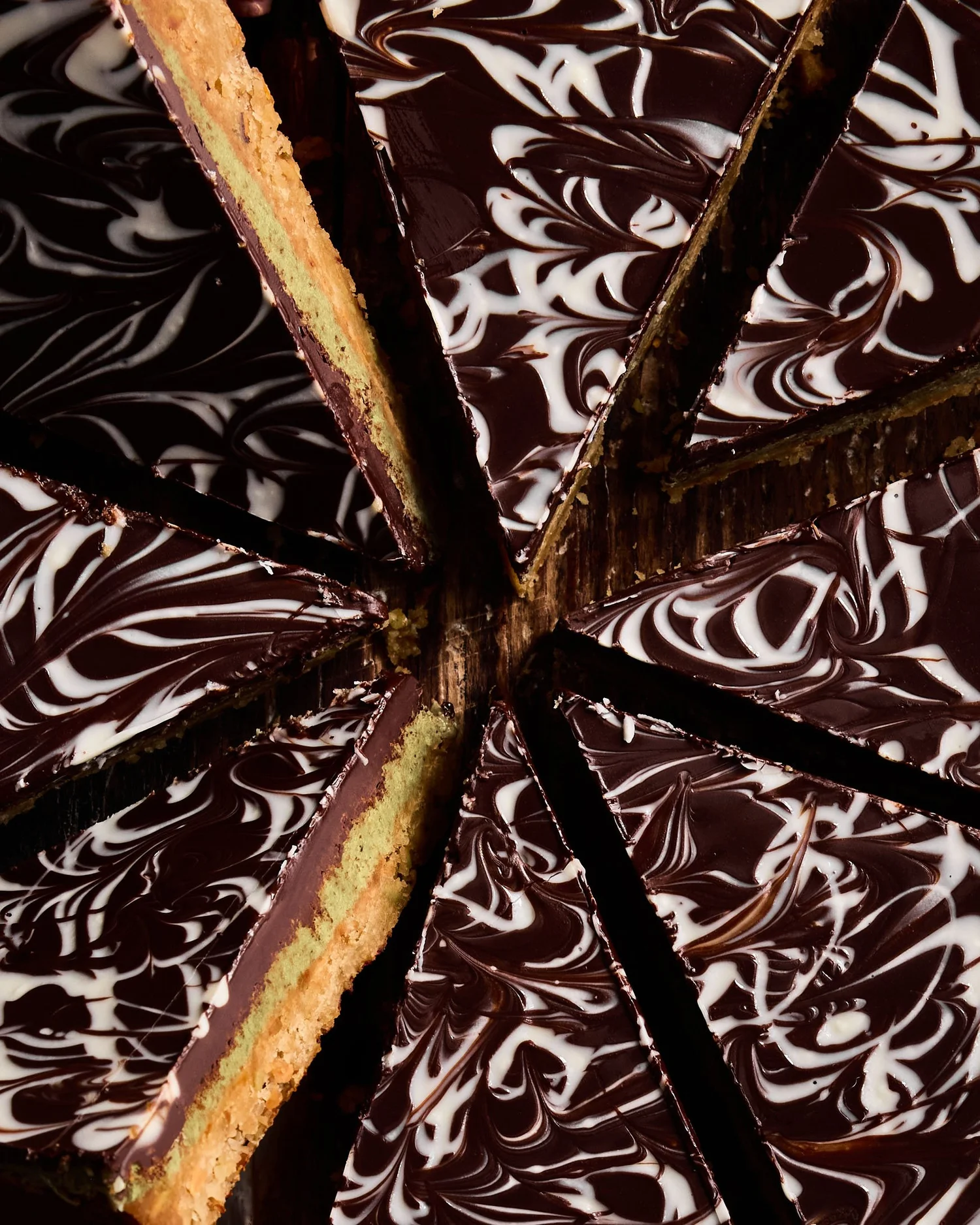Dubai Chocolate Shortbread — GourmetGlow