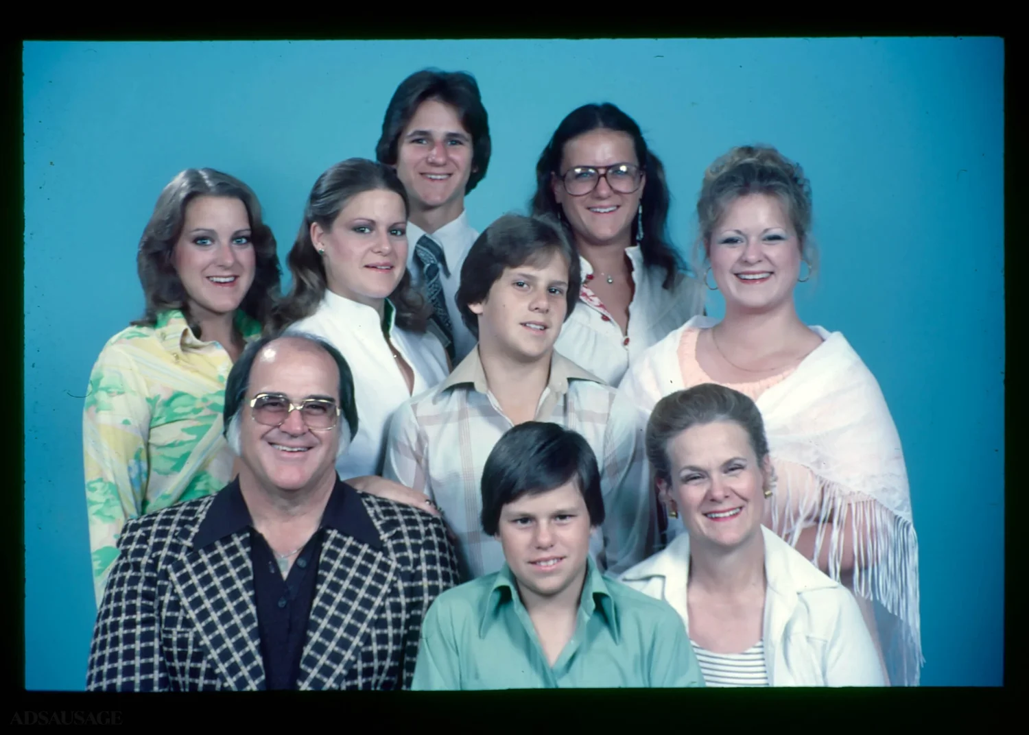 Astounding collection of original photo studio portraits from 1978 to ...