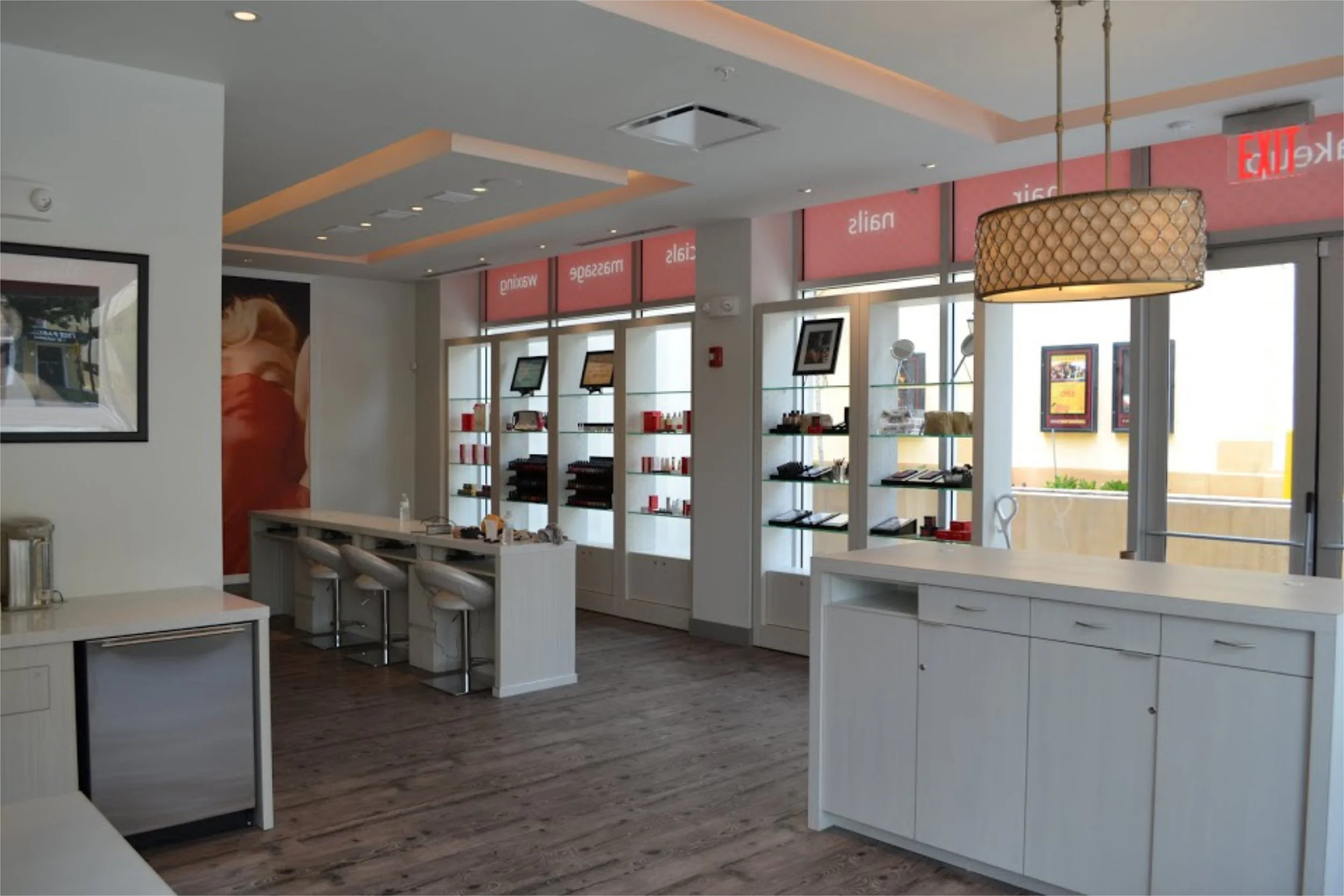 Marilyn Monroe Spas, Glamour Rooms - St. Petersburg + Windmere, FL — S3 ...