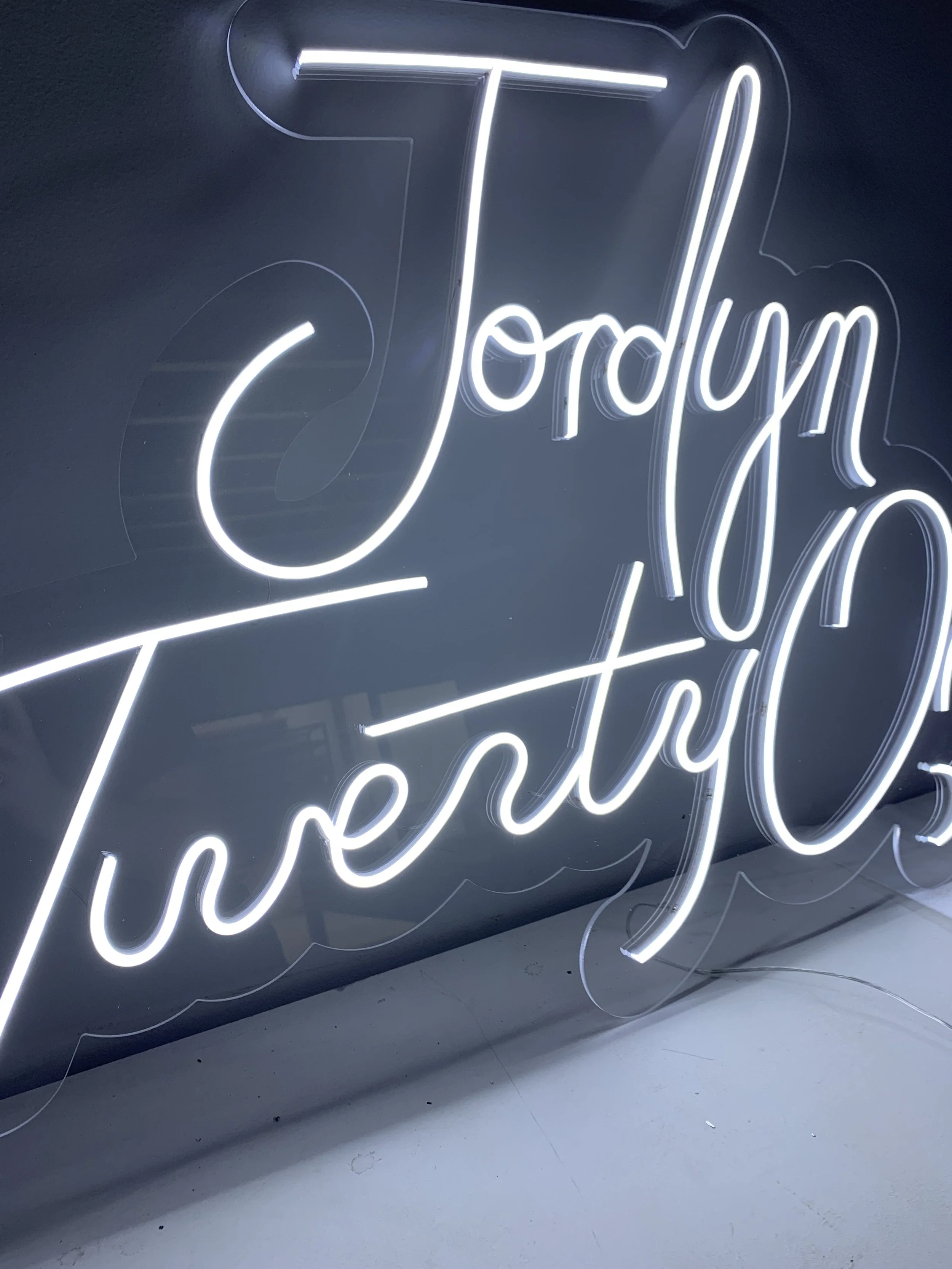 Custom Neon Signage Wangaratta — Grimshaw Signs