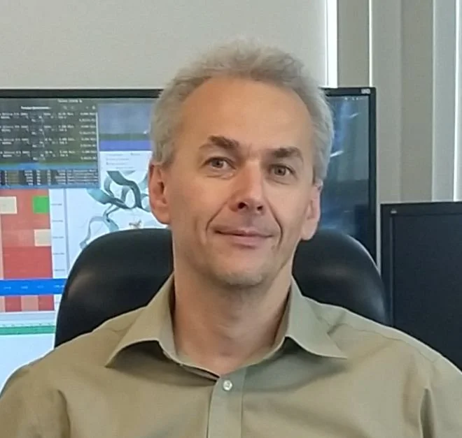 People — Expert Systems