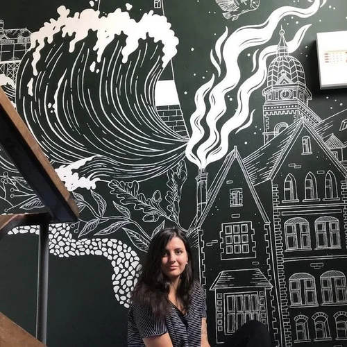 Ellie Fryer — The Matchbox