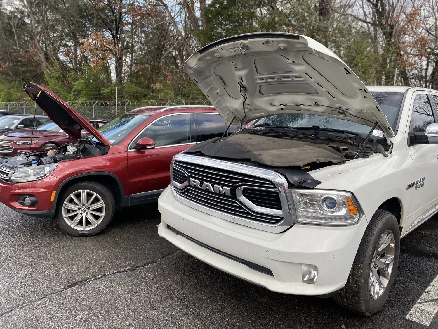 Services — Airport Auto Auction