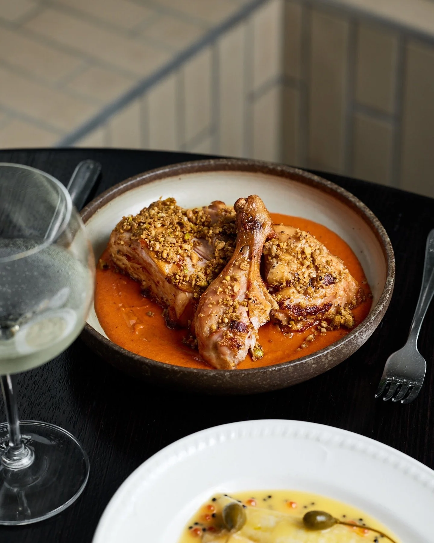 Fosh Bar & Restaurant