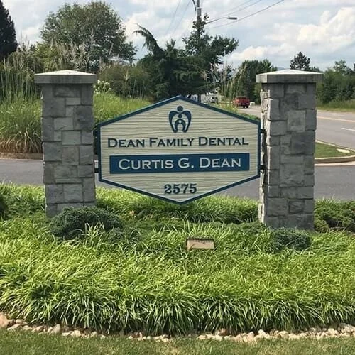 Manufactured Signs — Muddy Feet Graphics