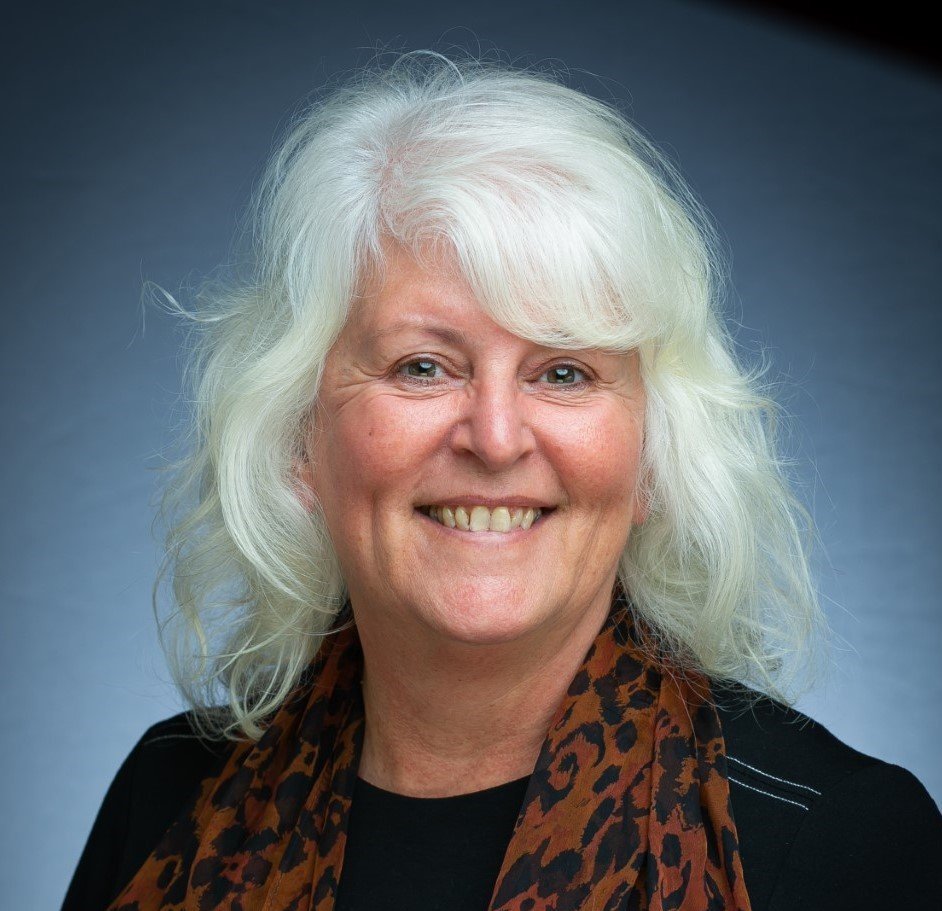 CEO & Trustees — ISBL