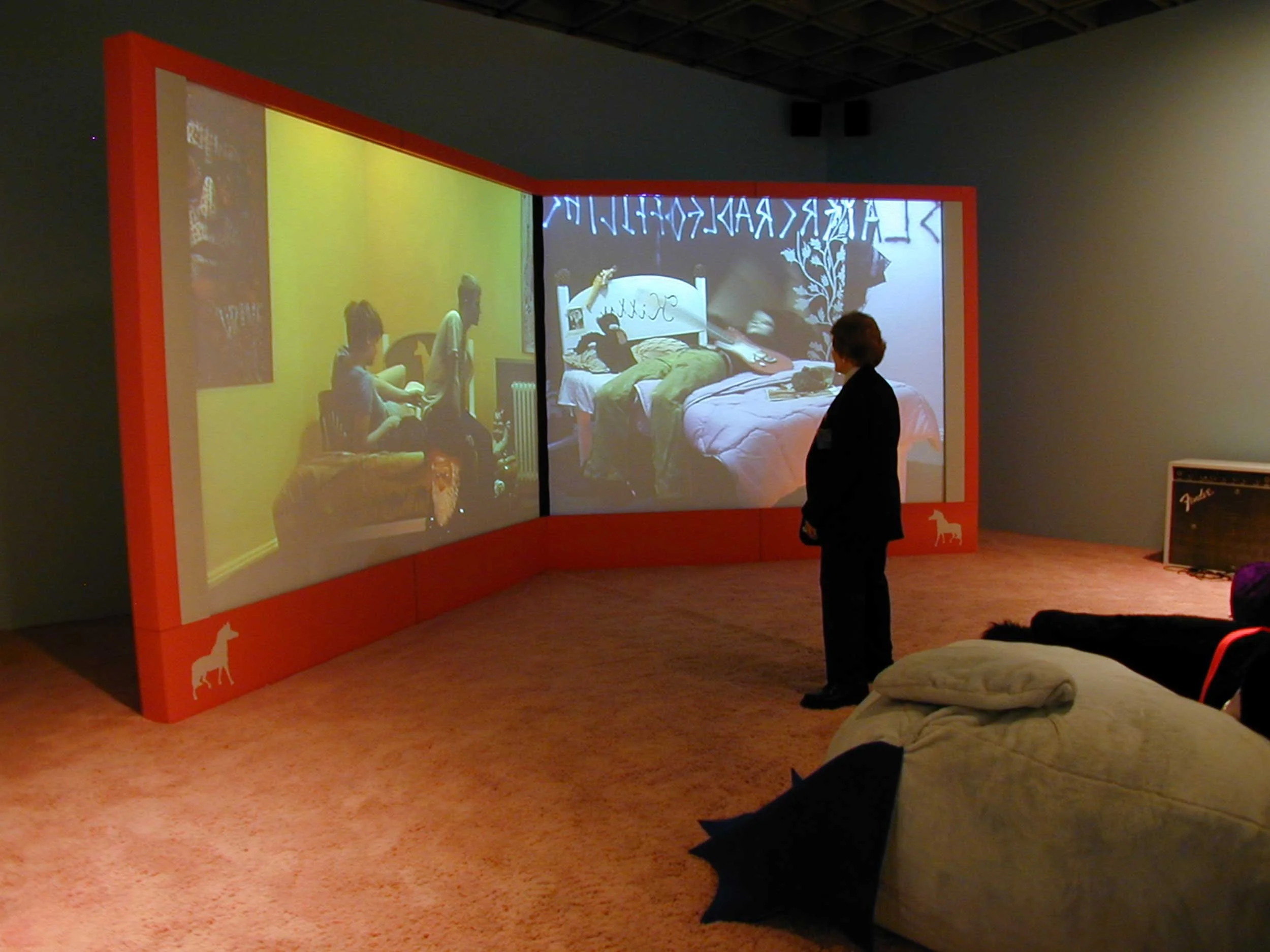Installation Views, Hans & Grete — Sue de Beer
