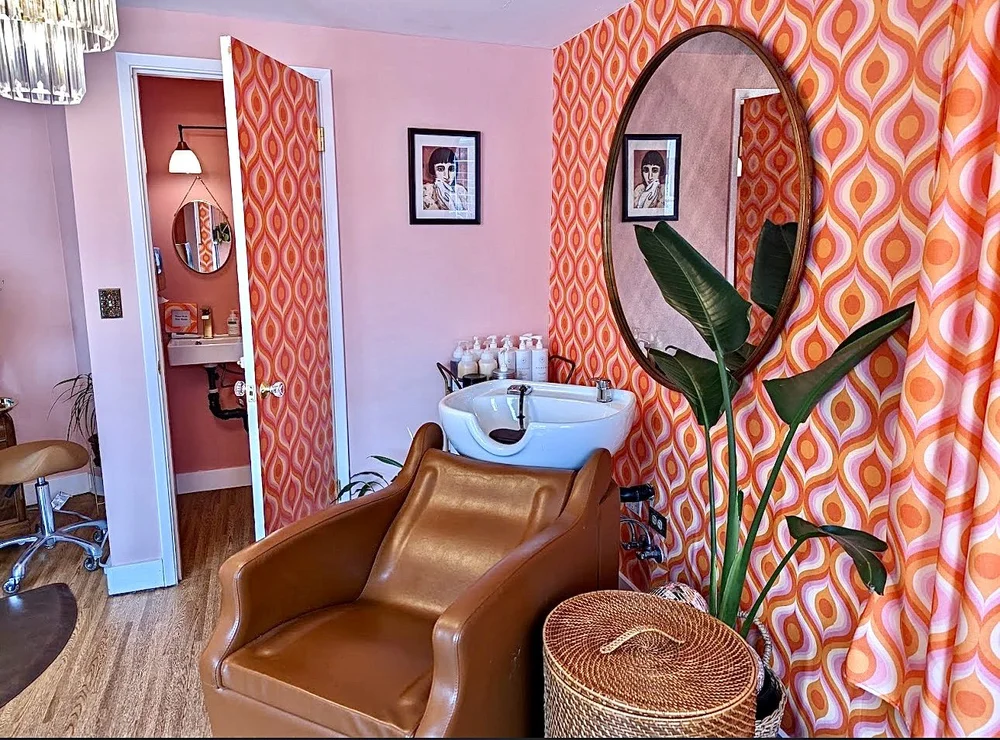 Lady Neptune Hair Salon | Seattle, Washington
