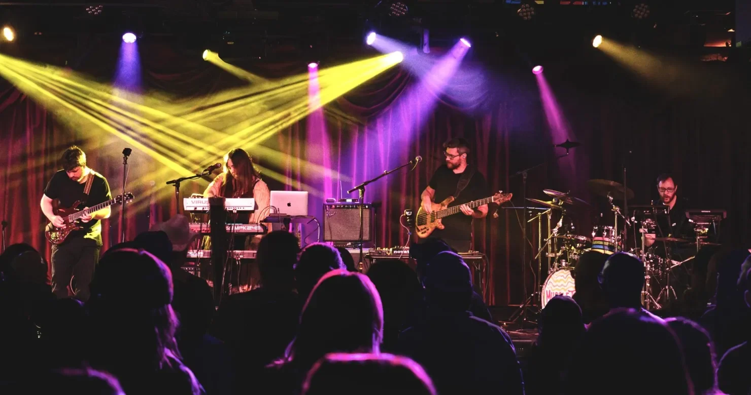 Last-Minute New Year’s Eve Philadelphia Parties 2026 — Urban Craft & Crawl