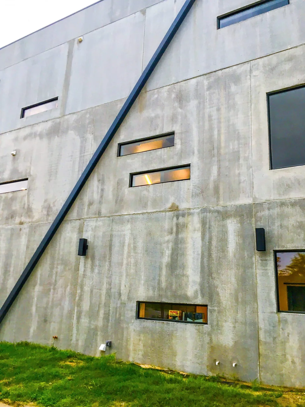 Stephen's bold building — Romero Architecture