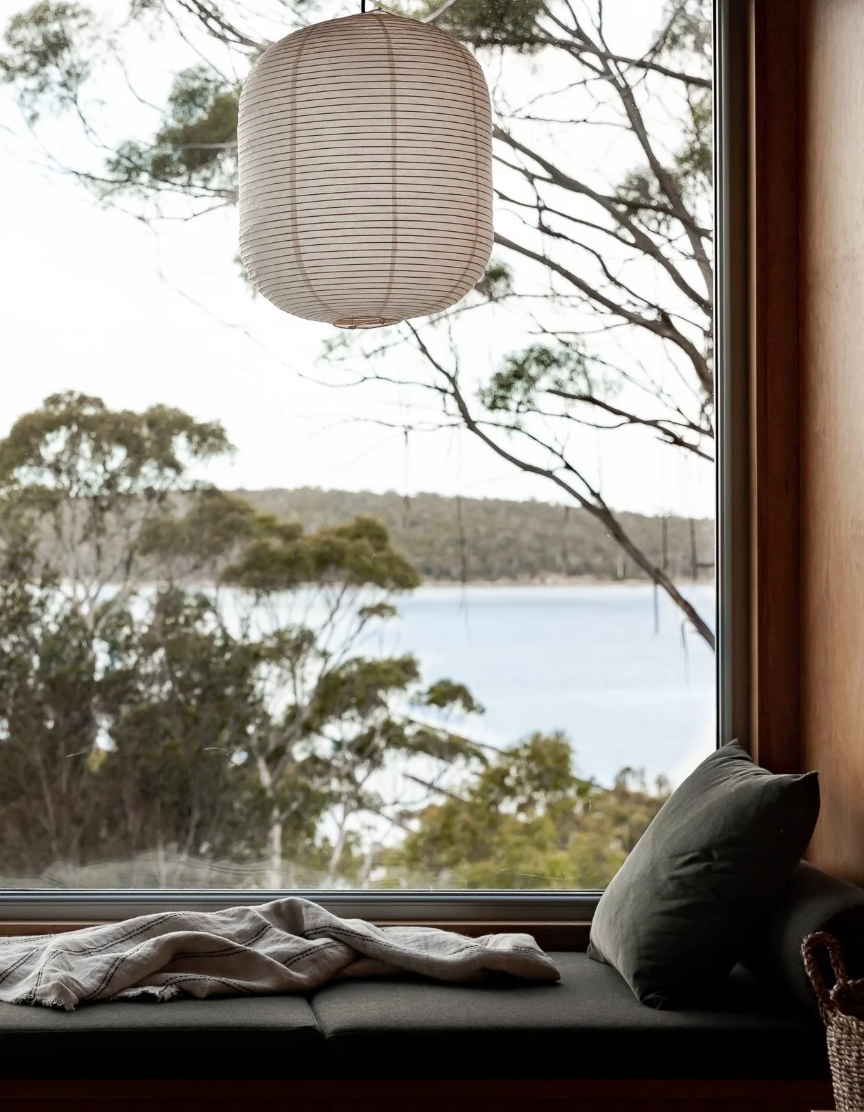 Swansong — Hunter & Folk