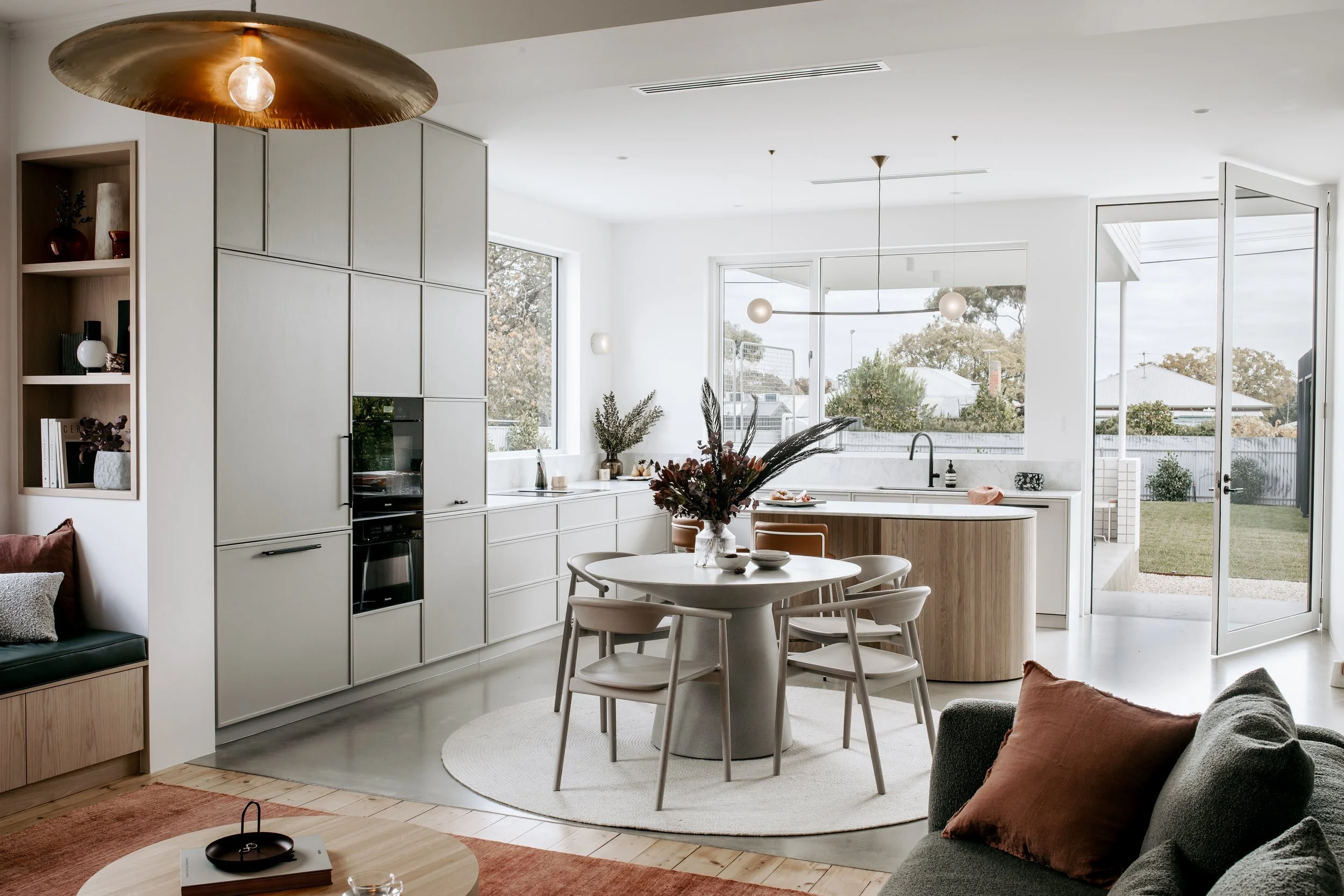 Georgie Shepherd — Hunter & Folk