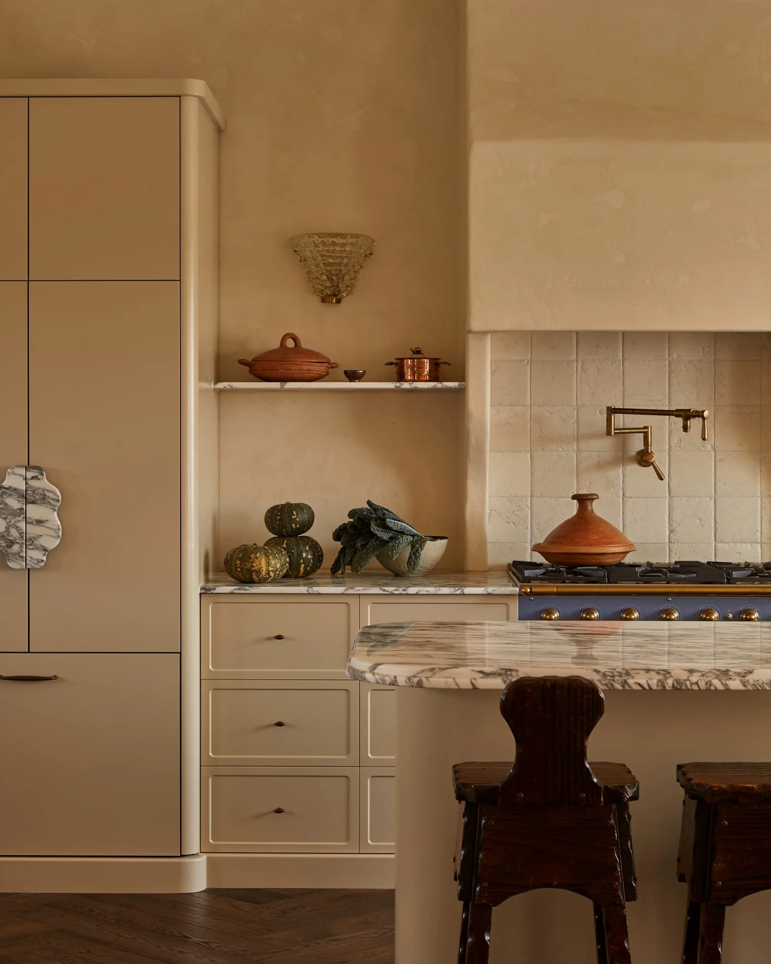 Villa des Fleurs by CLO Studios — Hunter & Folk