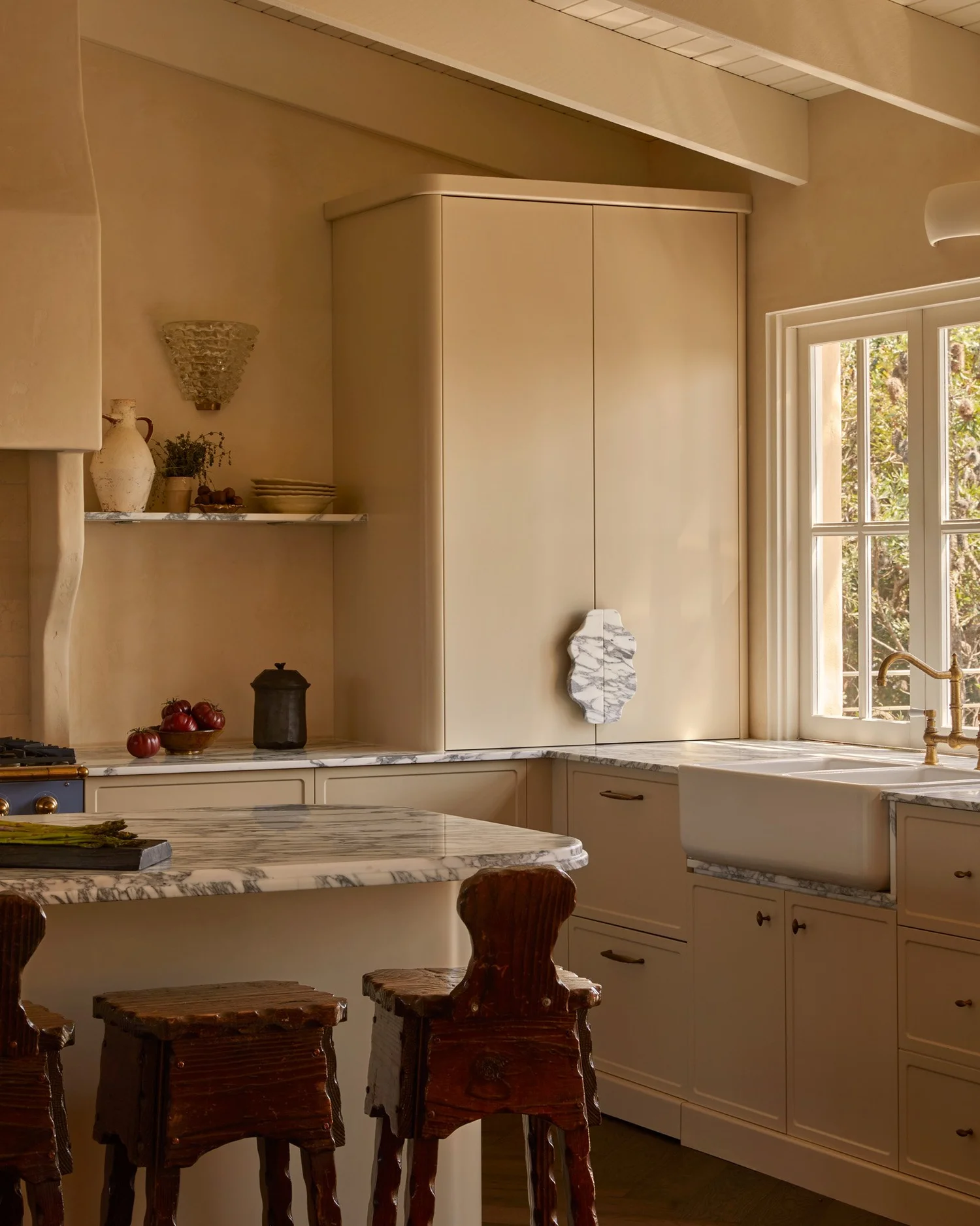 Villa des Fleurs by CLO Studios — Hunter & Folk