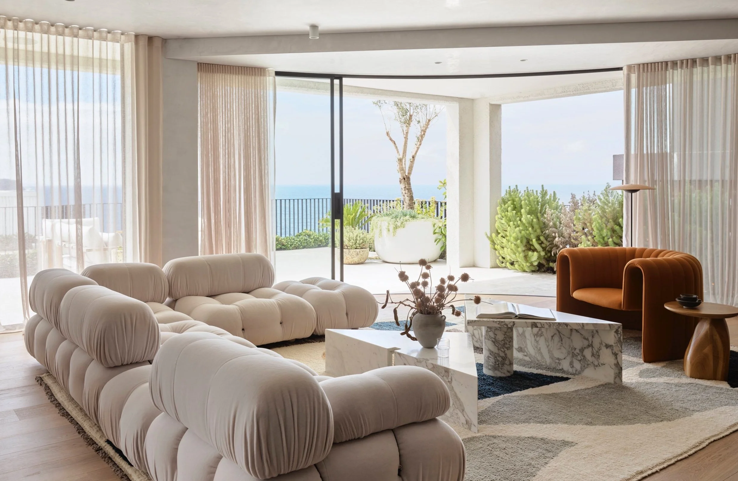 Pacific House by Alexander &CO. — Hunter & Folk