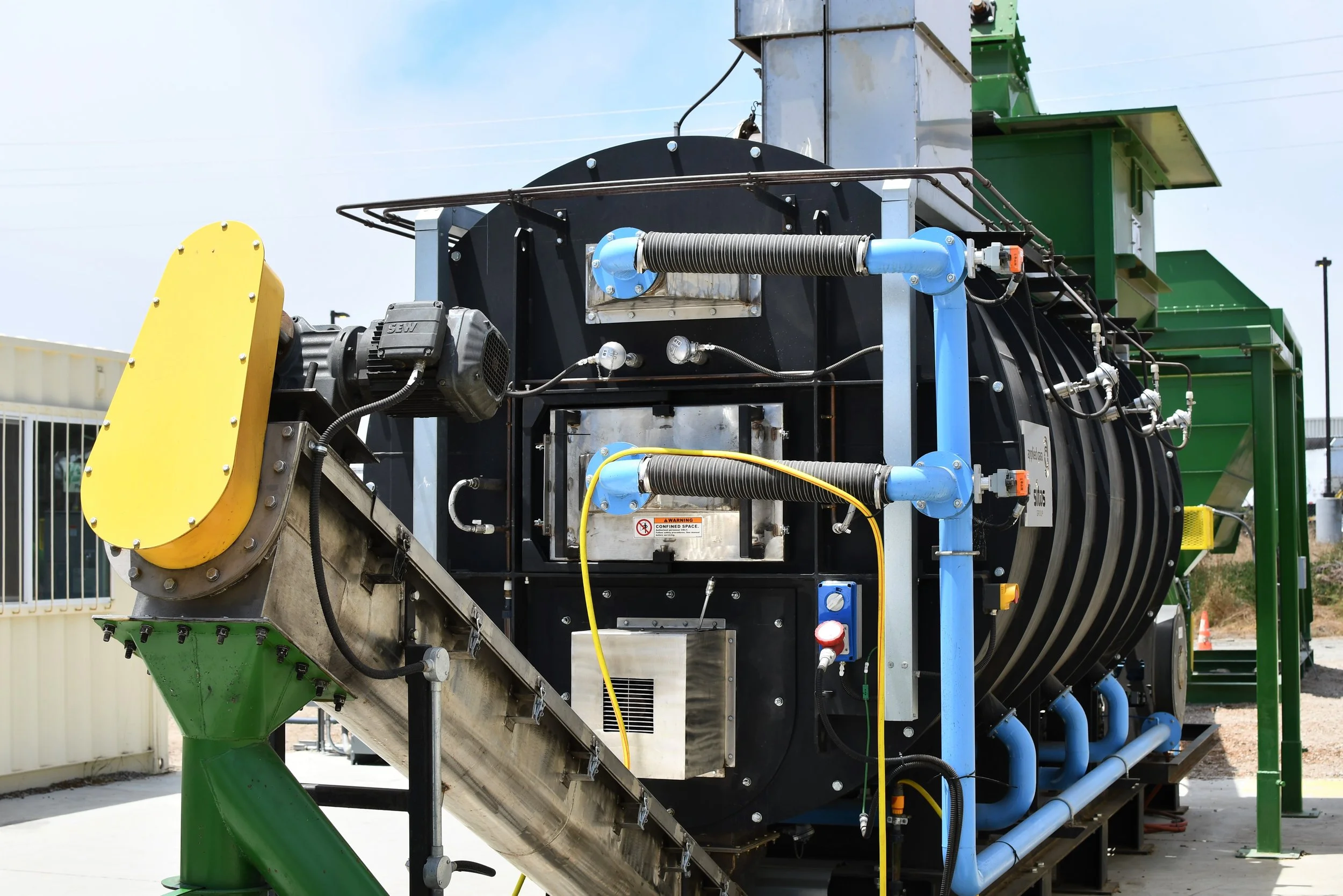 Advantages of Slow Pyrolysis — Sitos Group: Durable Biochar Production ...