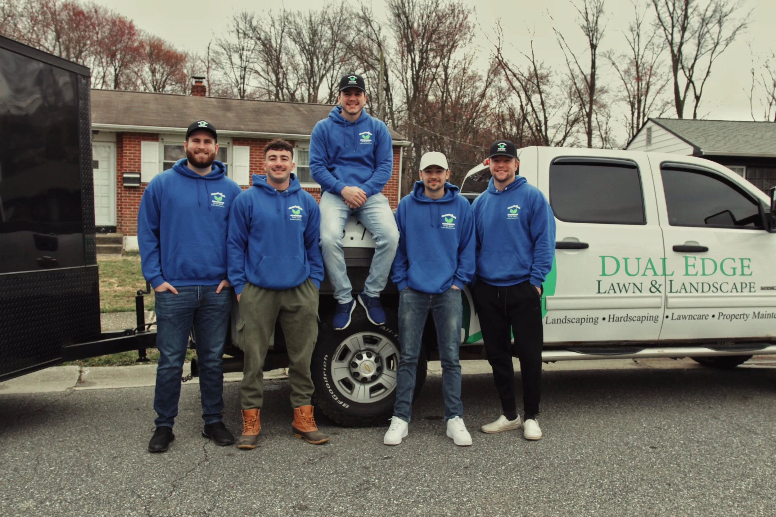 dualedgelandscaping.com