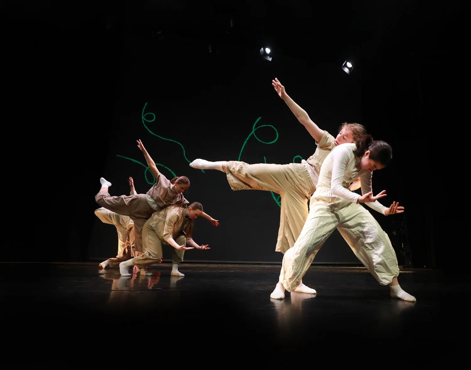 YDance