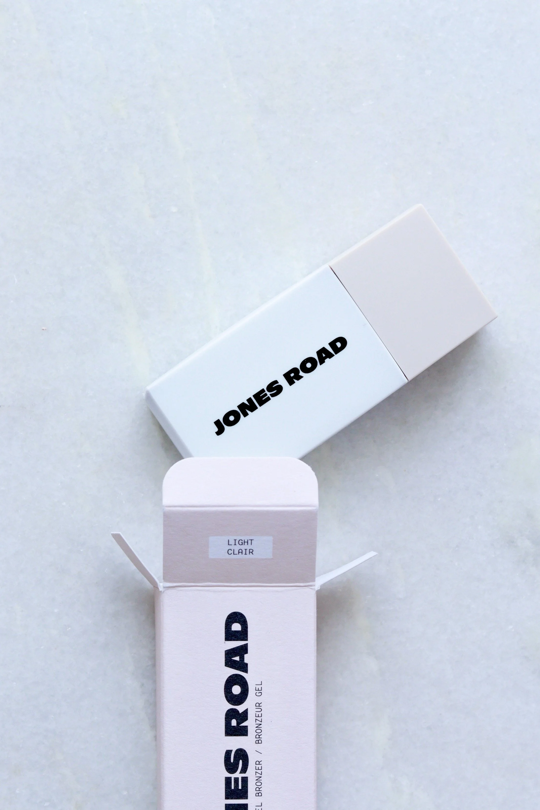 My Honest Review of Jones Road Just a Sec Eyeshadow, Is It Worth It?