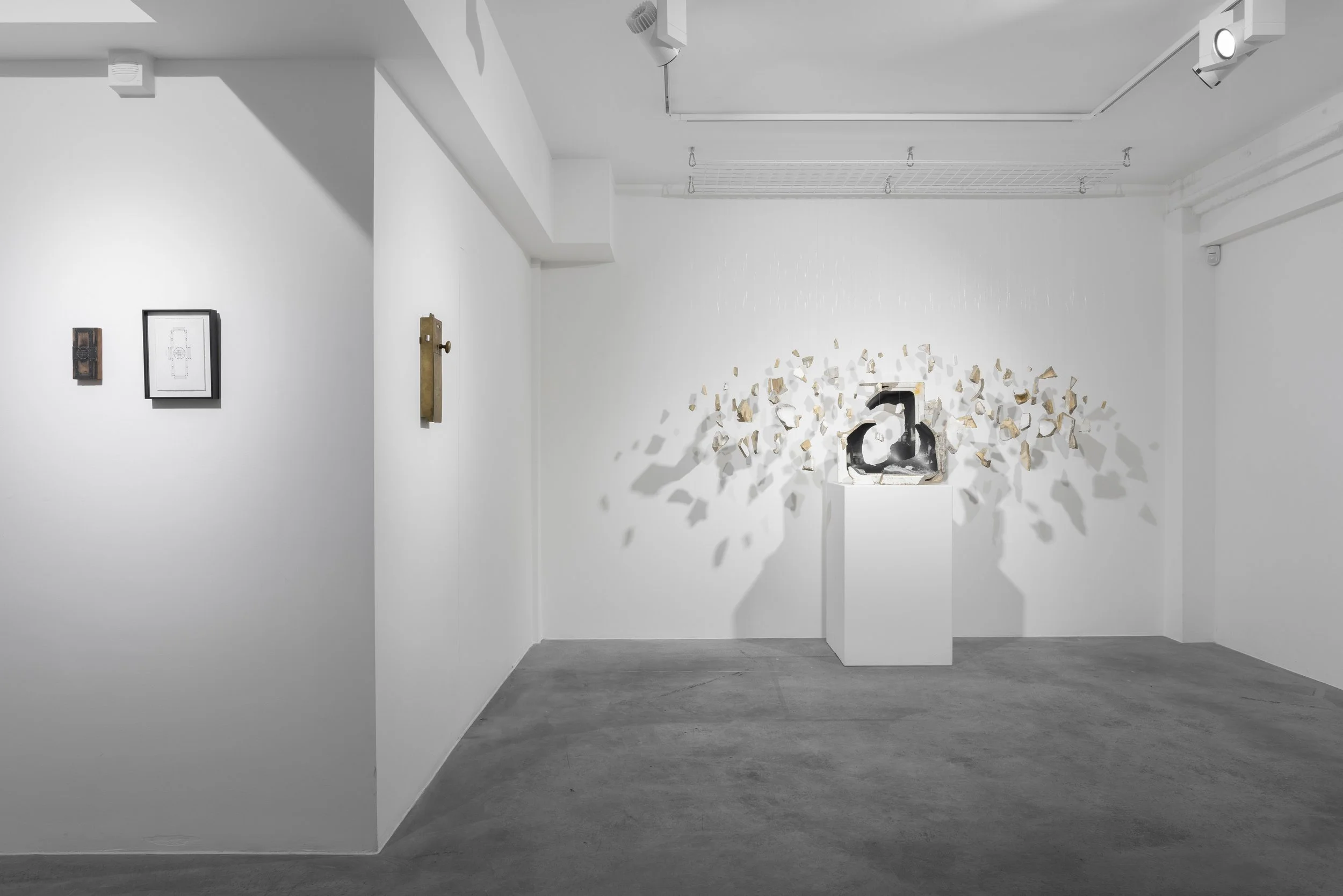 Portals, Huxley-Parlour, 2022 — Graham Silveria Martin
