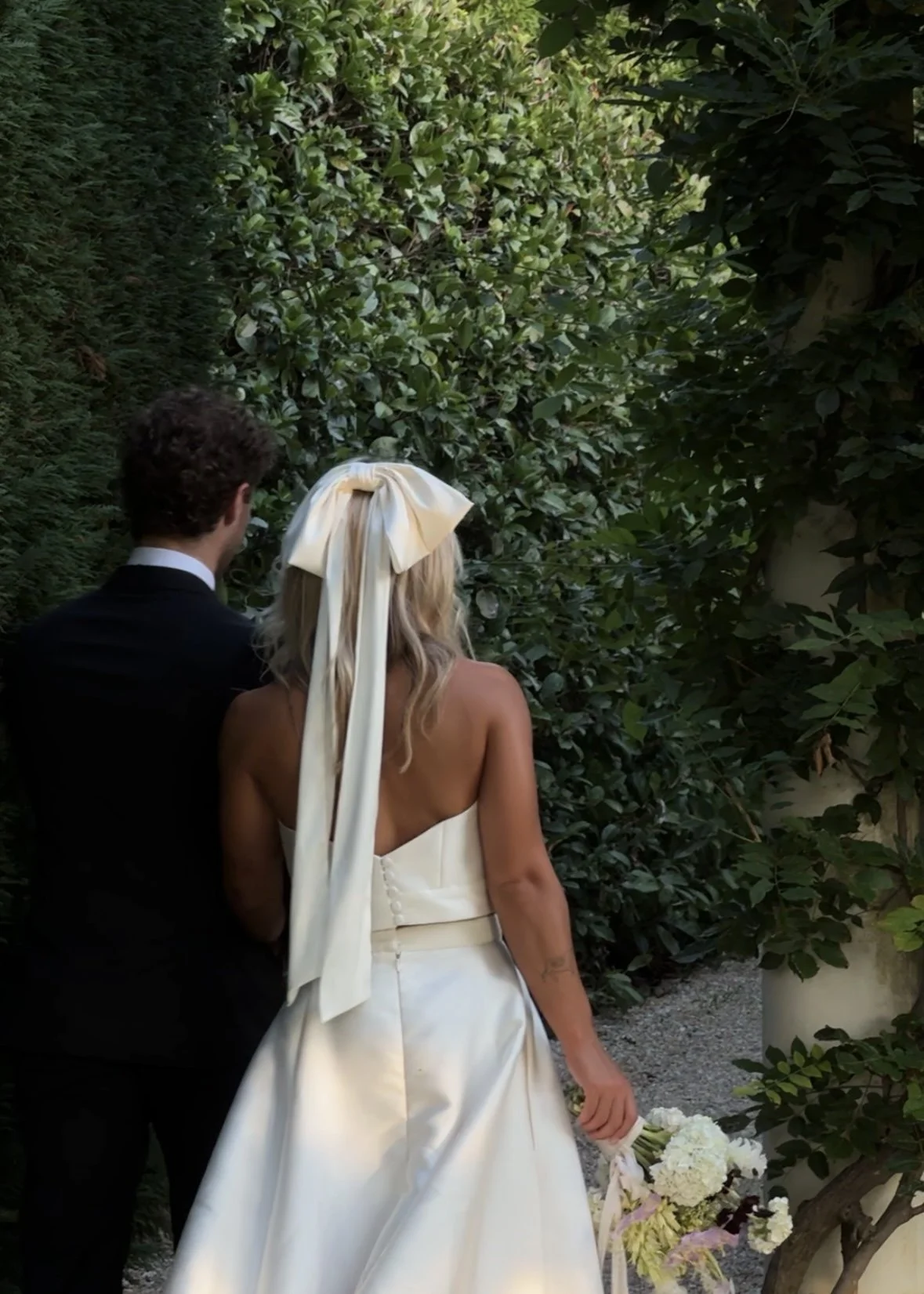 Modern Day Romance | Wedding Day Content Creation