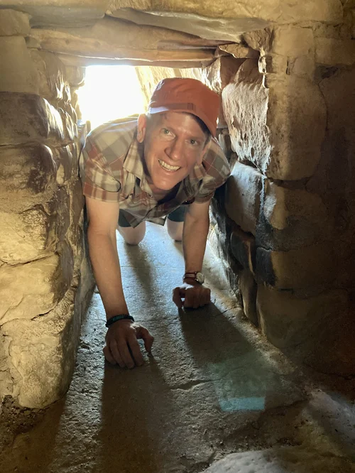 Tour Guide — Garrett Peck